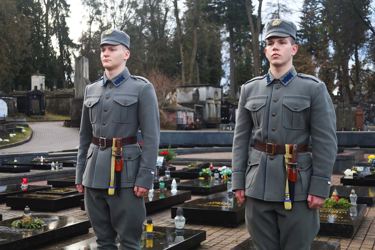 У Львові вшанували пам’ять про подвиг Героїв Крут